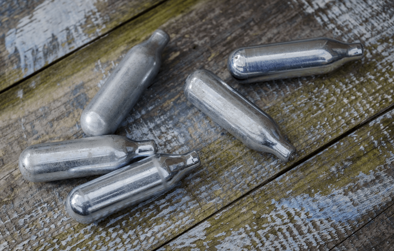 Laughing Gas Dilemma: The Risks and Realities of Nitrous Oxide Use ...